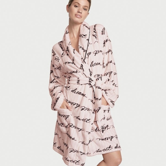 Victoria's Secret | Intimates & Sleepwear | Nwt Victorias Secret Pink ...